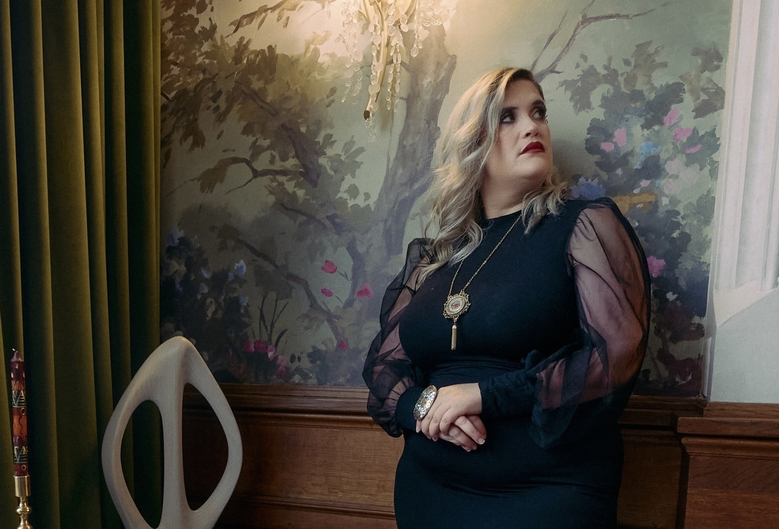 Dunn-Edwards Portraits: How One Designer Painted Her Own Path to ...